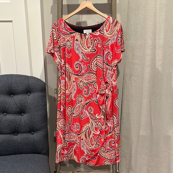 Signature by Robbie Bee | Dresses | Signature By Robbie Bee Red Sheath ...